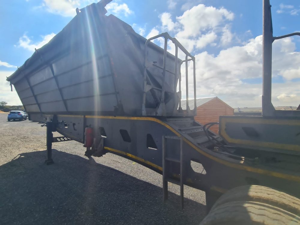 2021 PRBB Side Tipper Trailer – Professor Trucks